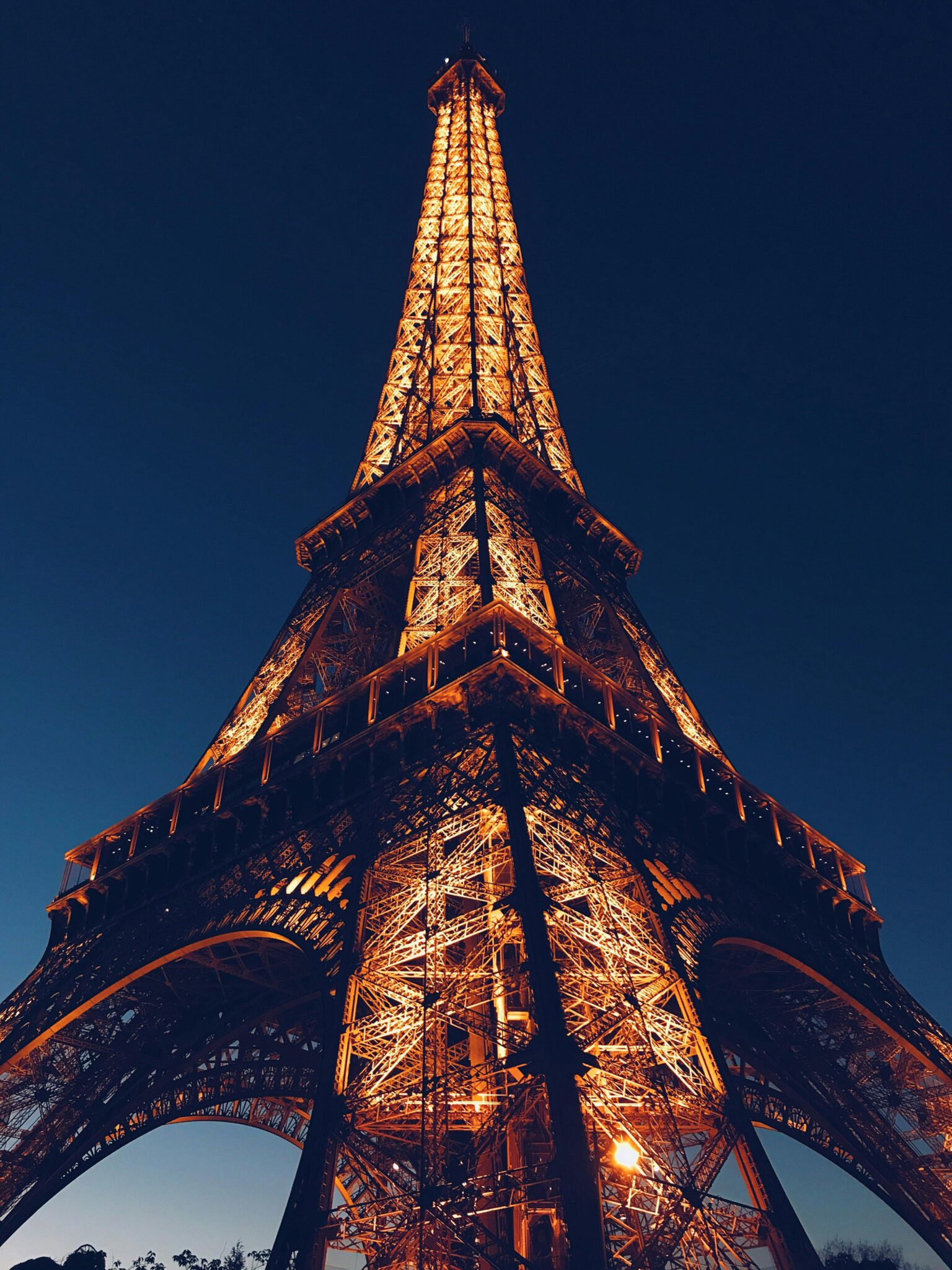 Is France Safe for Solo Female Travellers? (2026)